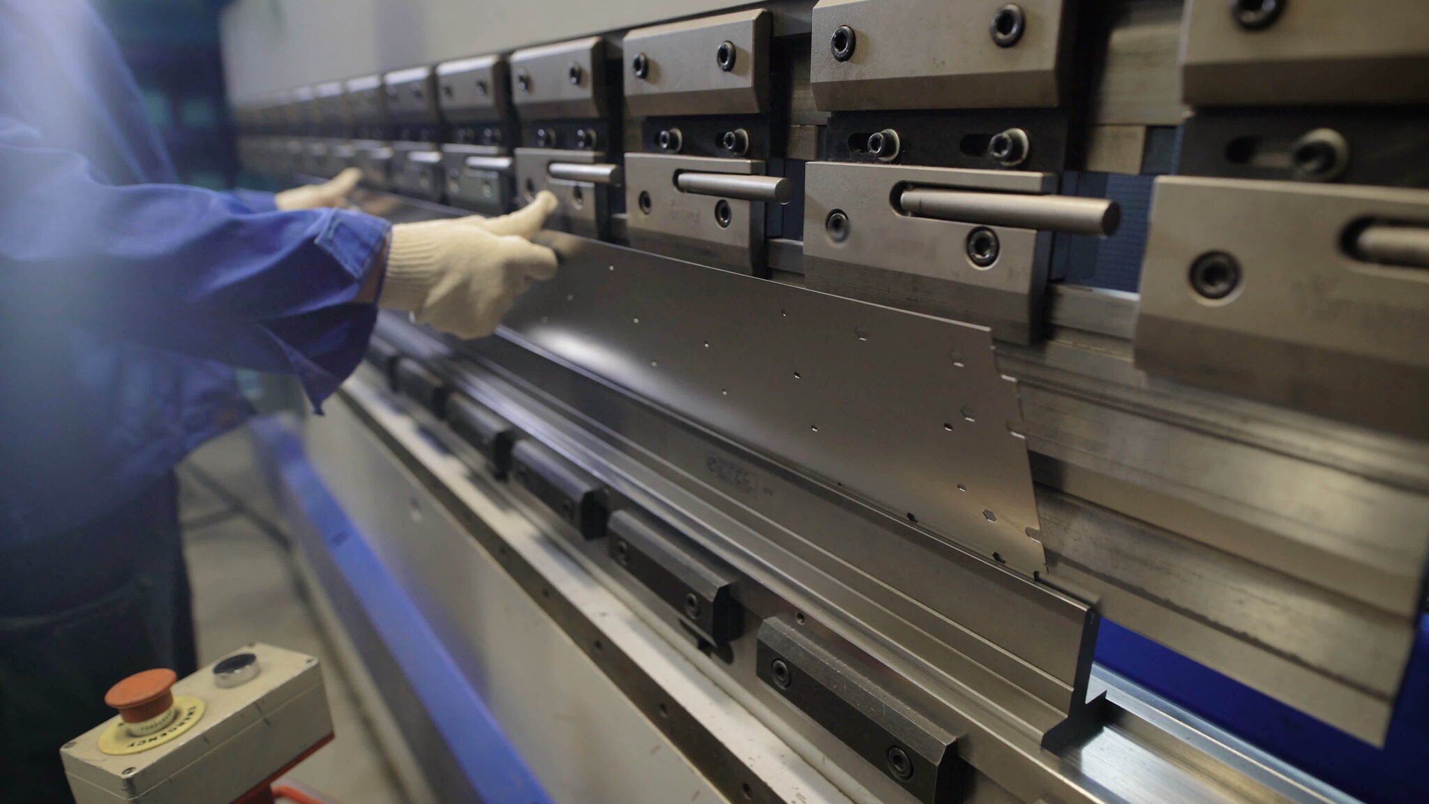 TITANIUM PROCESSING CENTER OFFERS TITANIUM BAR, ROD, BILLETS, PLATE, SHEET, AND OTHER FORMS OF ...